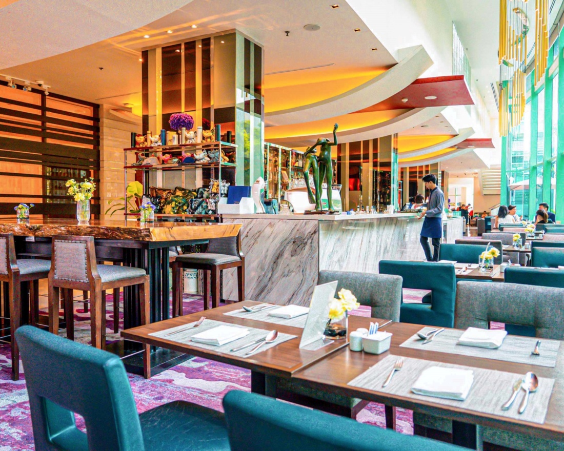 Riverside Restaurants Bangkok | Dine | Chatrium Hotel Riverside Bangkok